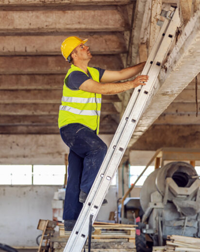 When is Fall Protection Required? Compliance Guidelines Explained ...